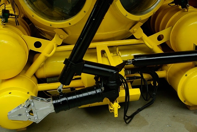 How a Robot Arm in Space Inspired Tech for Surgery on Earth