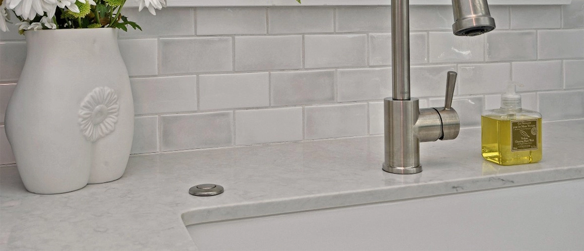 Grey Quartz Countertops Ideas and Inspirations