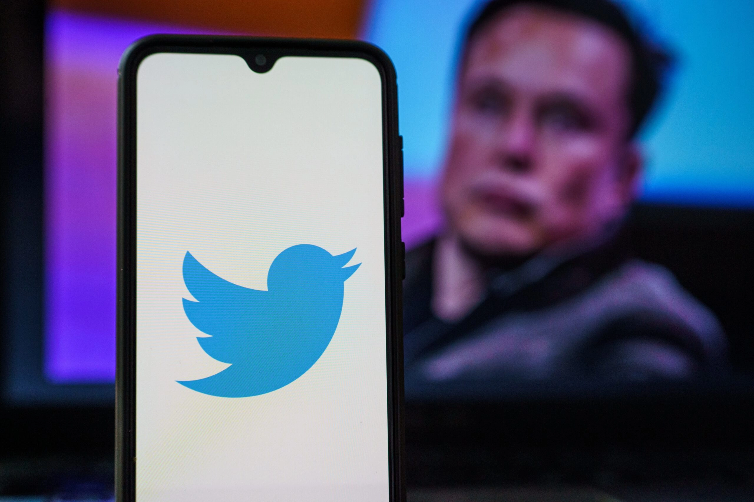 Twitter Sale Trial Set for October as Musk Holds Firm on Exiting the Deal