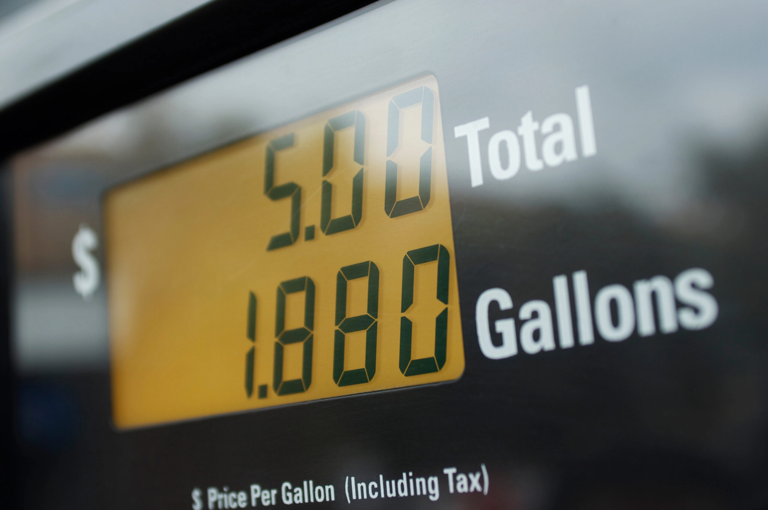 Complexity Clouds The Market As Gas Prices Decrease 5915