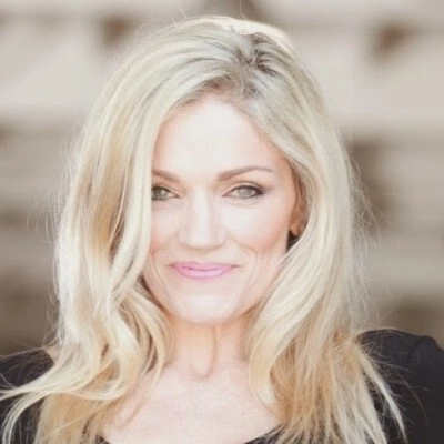 Lisa Jey Schanley