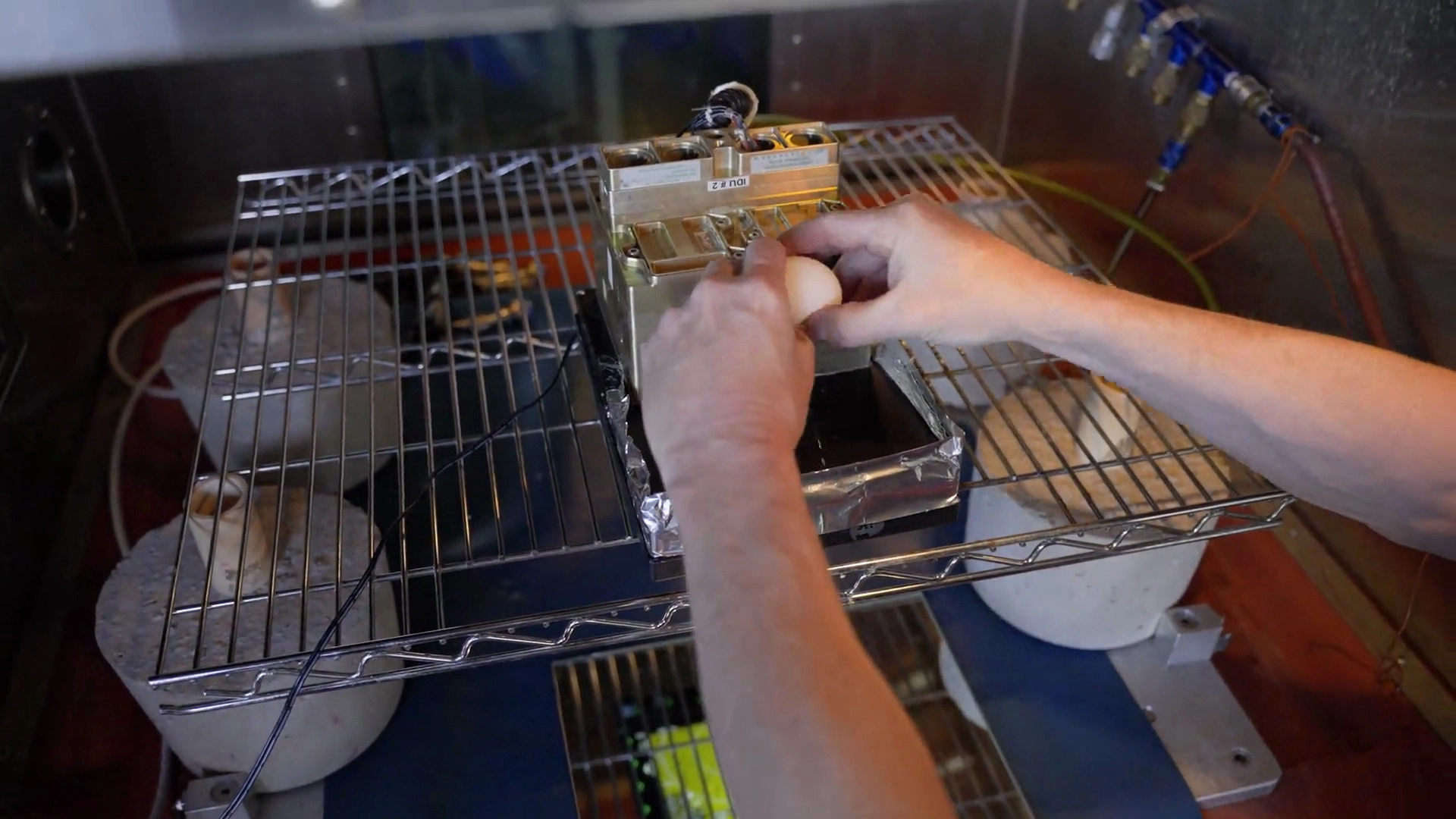 Introducing the Genesys IDU-680 EFIS: A Cutting-Edge Avionics Solution for Fixed-Wing Aircraft