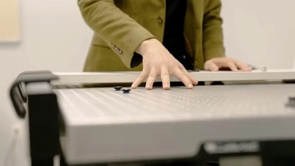 Revolutionizing Precision Research Cleanbenchs Set And Forget Vibration Isolation Table